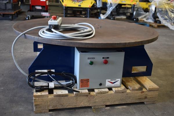 New TrioFab 6,000lb Floor Turn Table