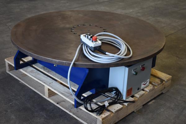 New TrioFab 6,000lb Floor Turn Table